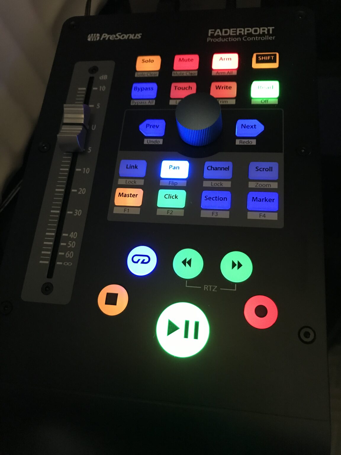 KOMPLETE AUDIO 2の使用レビュー！コスパ最強かも？！ | DTM DRIVER!