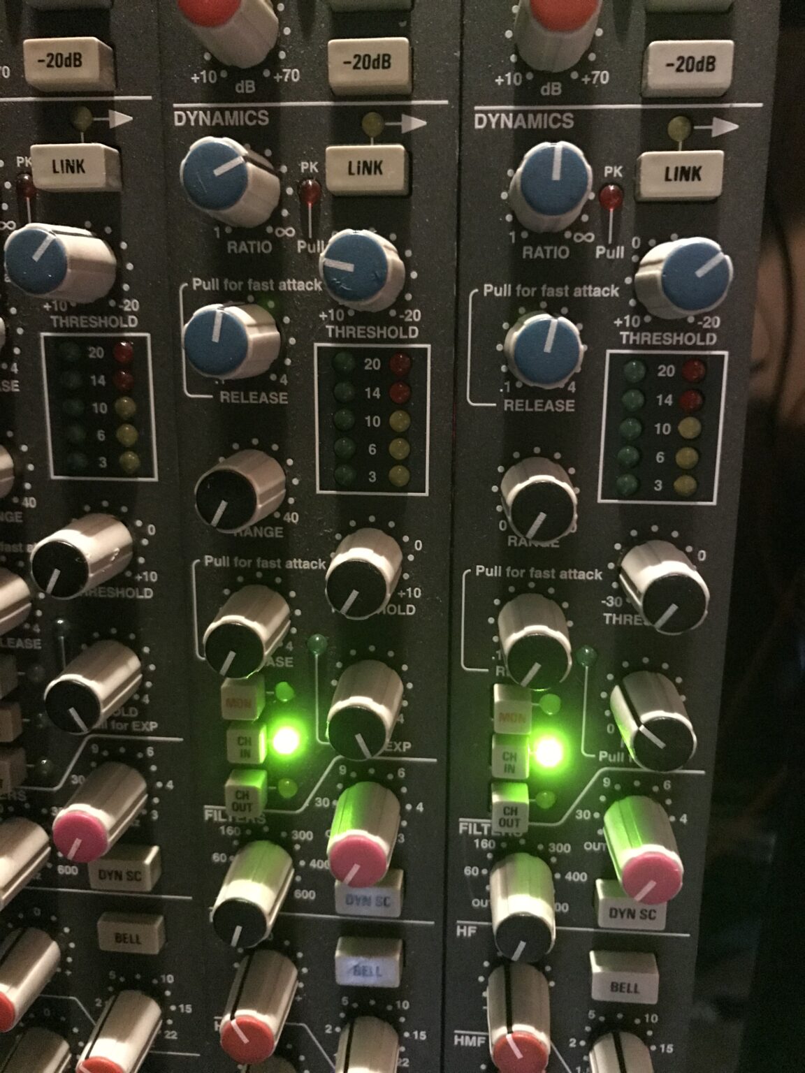 Universal Audio VOLT276の実機導入レビュー！エントリークラスの新たな王になれるか？！ | DTM DRIVER!