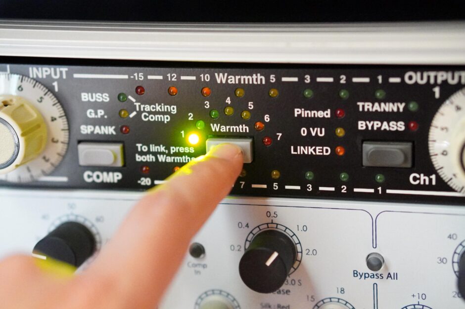 ダイナミックEQとは？普通のEQやマルチバンドコンプとの違いについて | DTM DRIVER!