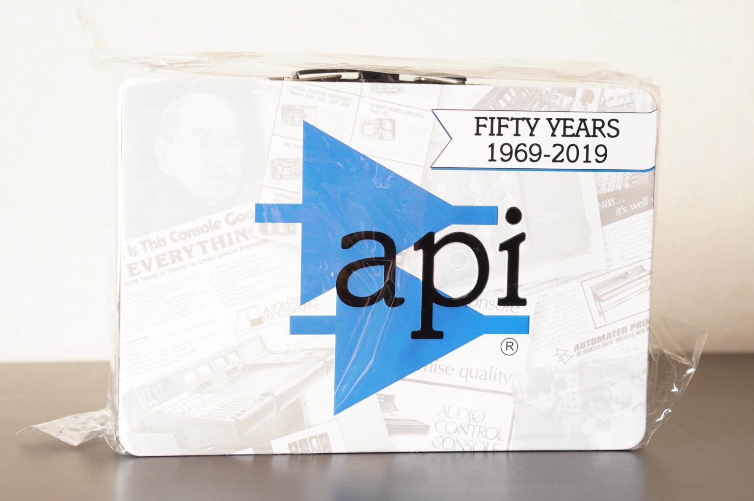 API 512Cの使用レビュー！カラッと晴れた音色の定番マイクプリアンプ | DTM DRIVER!