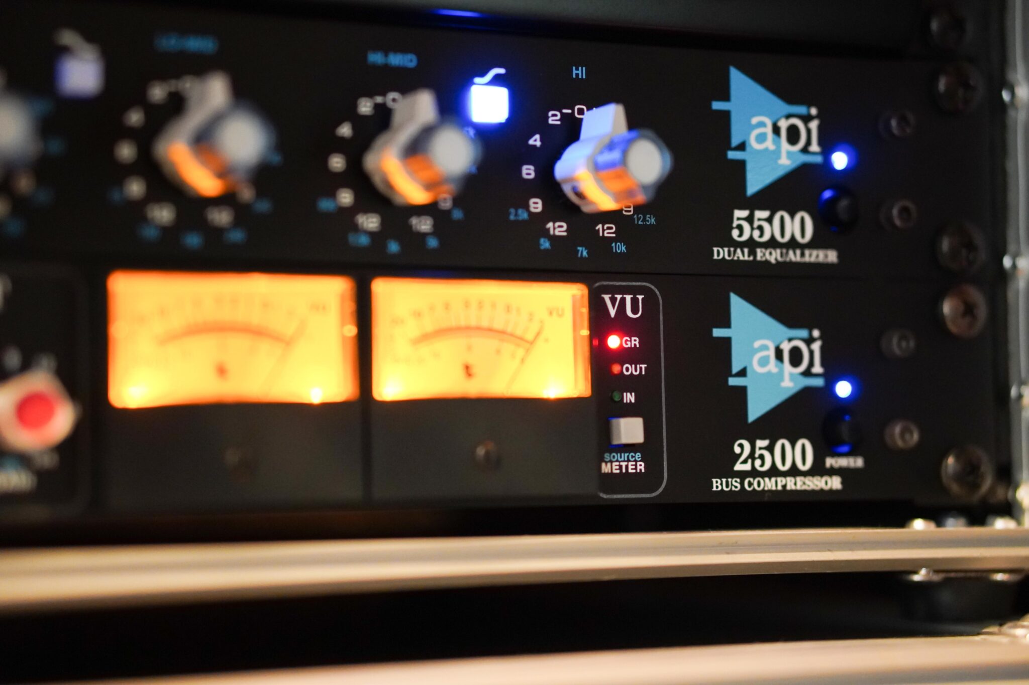 NEVE vs SSL vs API！音はどう違う？実機（アウトボード）で比較してみた！ | DTM DRIVER!