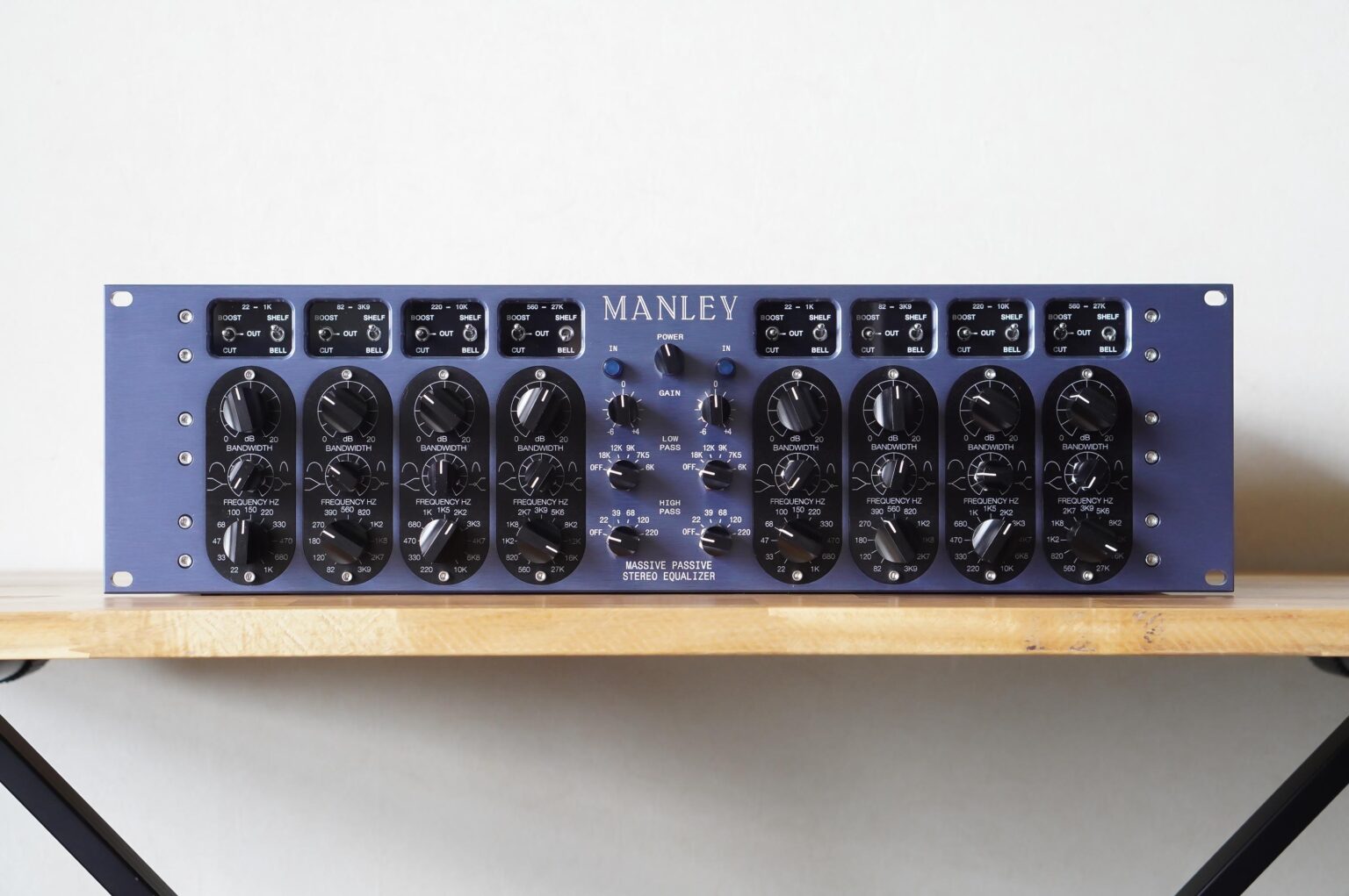 NEVE vs SSL vs API！音はどう違う？実機（アウトボード）で比較してみた！ | DTM DRIVER!