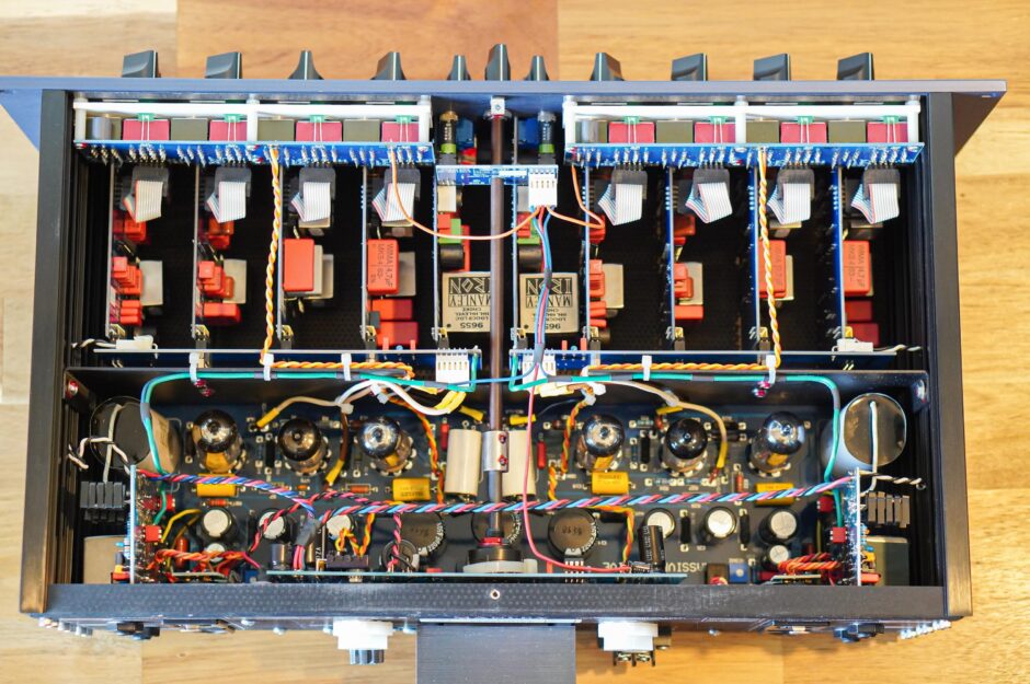 MANLEY Massive Passive Stereo Tube EQの実機使用レビュー！正真正銘のモンスターマシンの音 | DTM DRIVER!