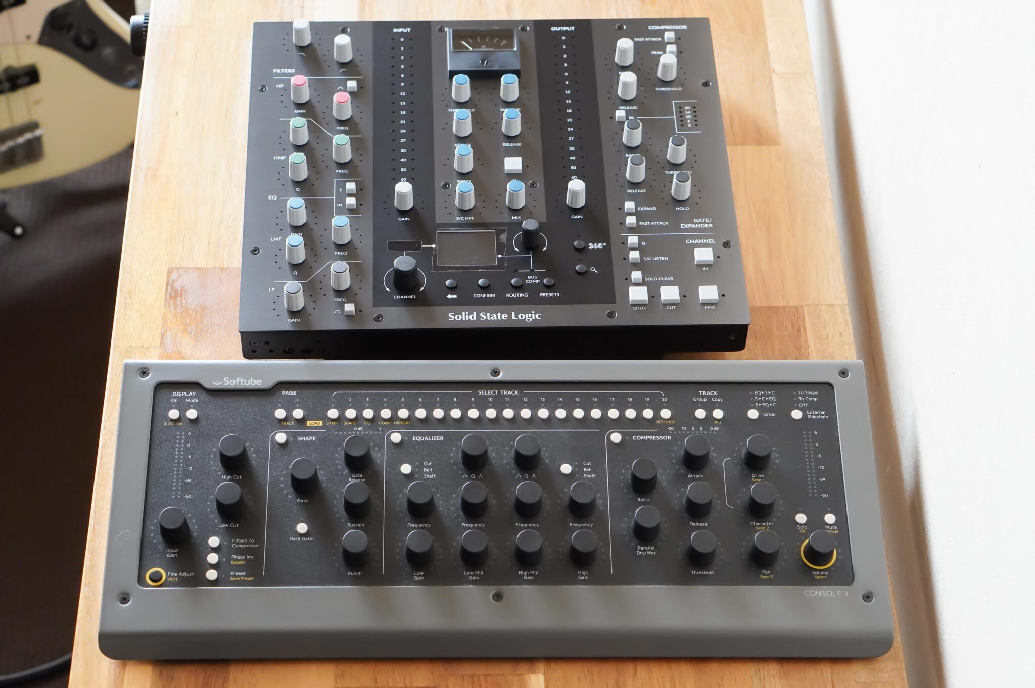 SSL UF1発売！デスクサイズの本格フィジコン登場！ | DTM DRIVER!