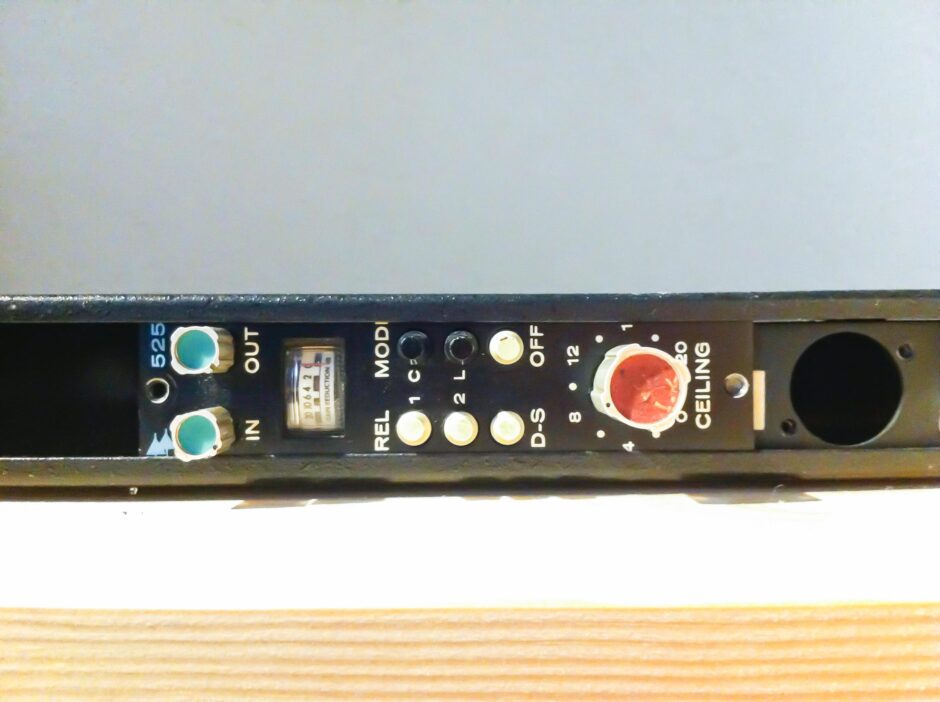 サミングミキサーを使うと音がどう変わるのか？X DESKで威力をテスト！ | DTM DRIVER!