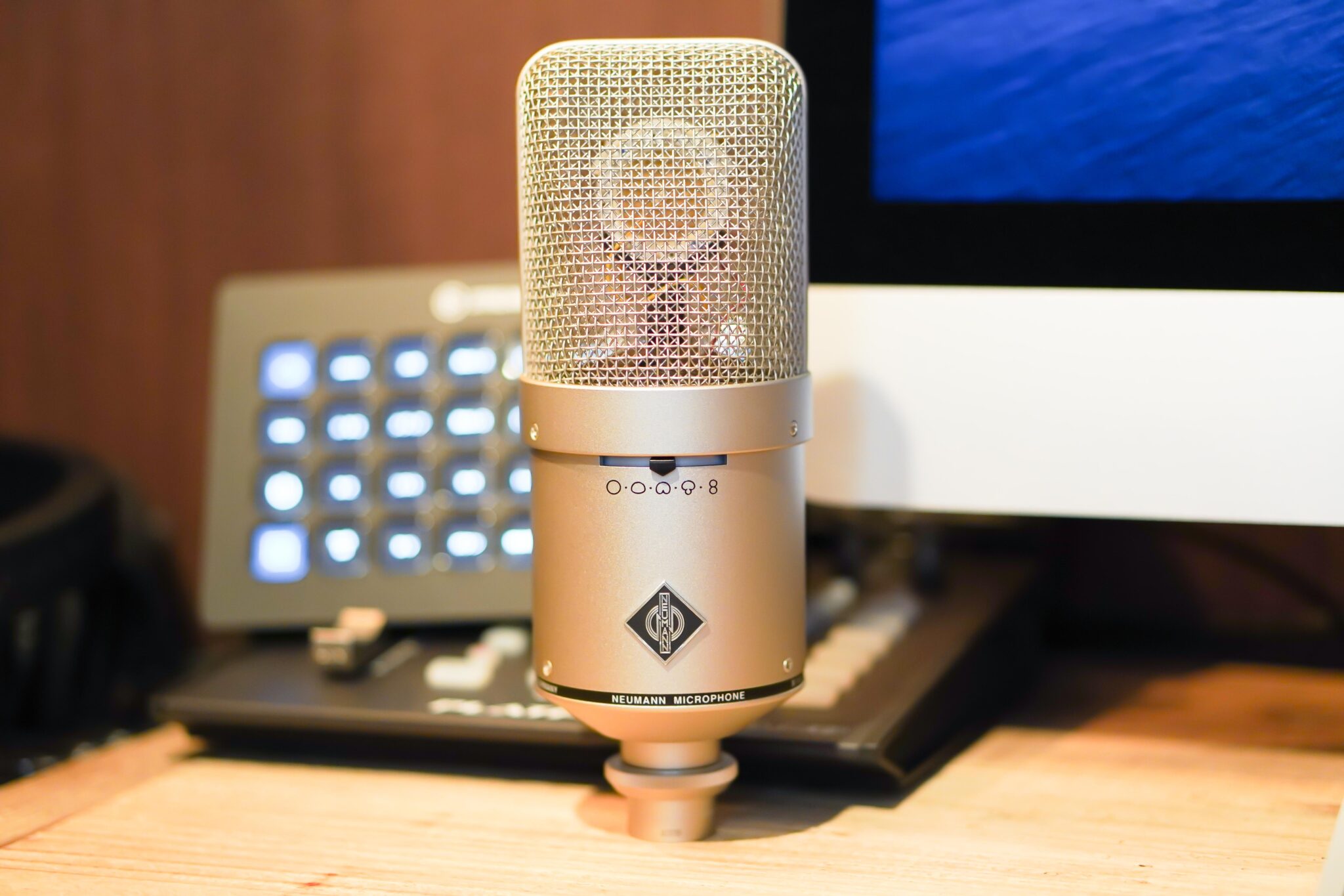 Neumannマイクの特徴と10機種の使用感レビューまとめ【おすすめノイマン】 | DTM DRIVER!